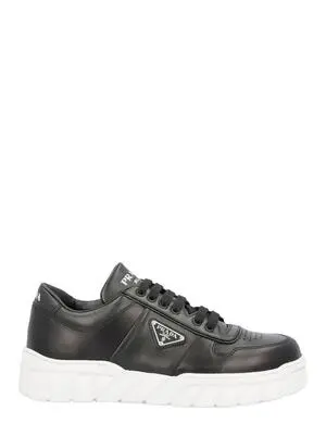 Prada Logo Plaque Lace-up Sneakers - Black/white