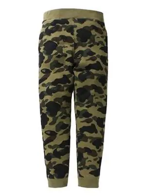 A BATHING APE 1st Camo Slim Sweat Pants - Green