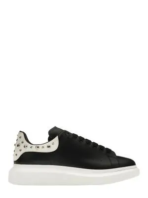 Alexander McQueen Oversized Studded Sneakers - Black/white/silver