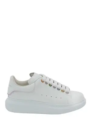 Alexander McQueen Oversized Sneakers With Metallic Eyelets - White/pink