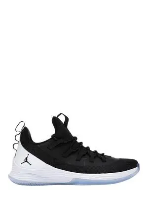 JORDAN Ultra Fly 2 Low Sneakers - Black/white