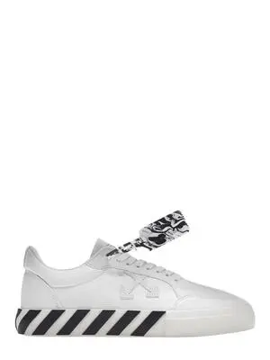Off-White Off Vulc Low Sneakers - White