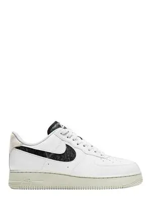 Nike Air Force 1 Low '07 Se Recycled Sneakers - White/light Bone/black