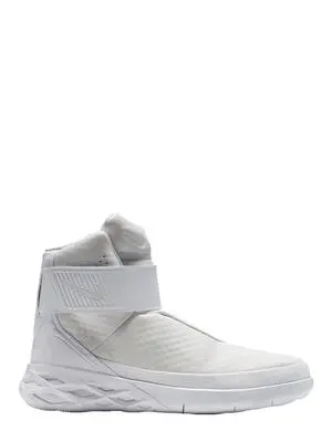 Nike Swoosh Hunterin Sneakers - White