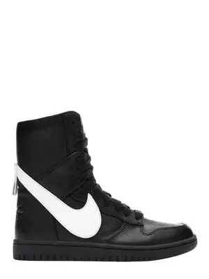 Nike High Top Sneakers - Black/white