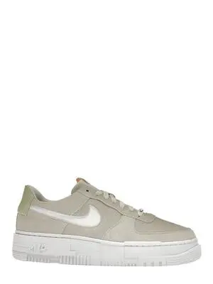 Nike Air Force 1 Low Pixel Olive Aura Sneakers White/sea Glass/arctic Punch