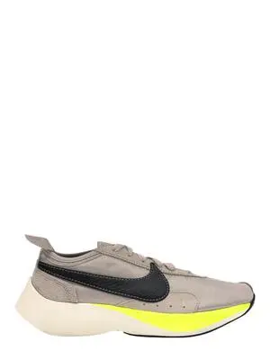 Nike Moon Racer Sneakers - String/black/sail