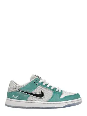Nike Nike SB Dunk Low April Skateboards Sneakers Turbo Green/metallic Silver