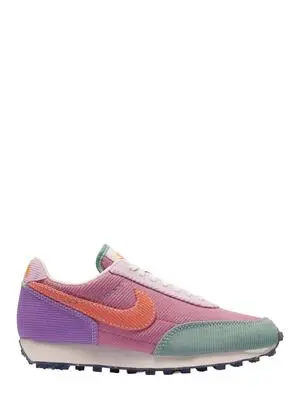Nike Daybreak Corduroy Sneakers - Desert Berry/camellia