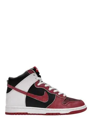 Nike Dunk High Sneakers - Black/deep Red