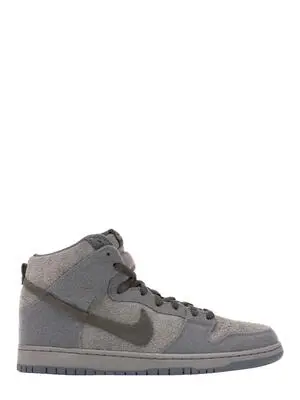 Nike Nike SB Dunk High Tauntaun Sneakers Medium Grey/smokeone-colorcool Grey