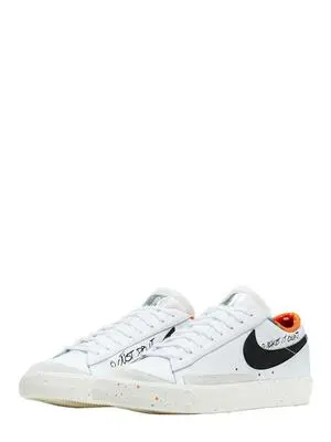 Nike Blazer Low 77 - White
