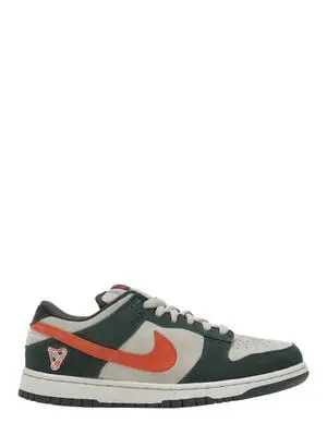 NIKE Nike SB Dunk Low Eirein Sneakers