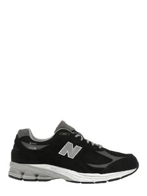 NEW BALANCE 2002R GORE-TEX Sneakers Black/castlerock