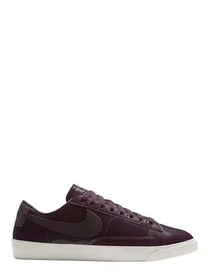 Nike Blazer Low Sneakers - Port Wine/space Blue/light Orewood Brown