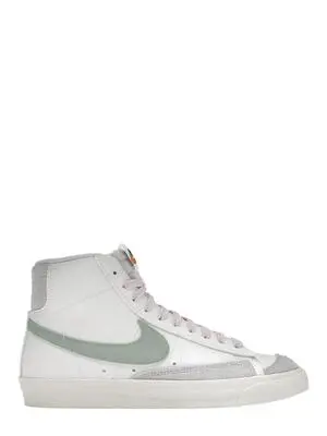 Nike Nike Blazer Mid 77 Premium Certified Fresh Sneakers Sail/enamel Green/coconut Milk