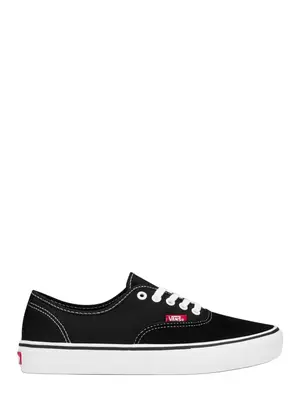 VANS Authentic Pro Sneakers - Black/white