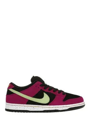 Nike Dunk Low Pro Terra Sneakers - Red Plum/black/taxi