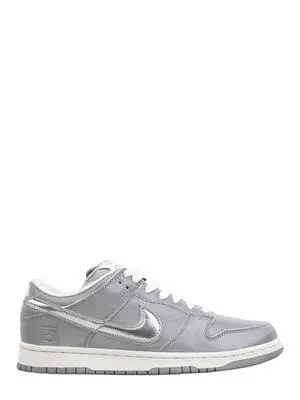 Nike Dunk Low Medicom 3in Sneakers - Silver/chrome
