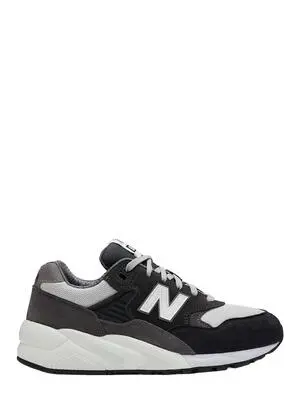 NEW BALANCE Mt580 Comme Des Garcons Homme Sneakers - Black