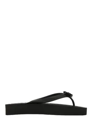 GUCCI Chevron Thong Sandal