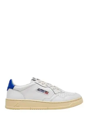 AUTRY Medalist Leather Low Top Sneakers - White/azure/cream