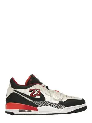 JORDAN Legacy 312 Low Sneakers - Sail/black/white