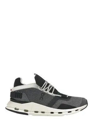 ON Running Cloudnova Sneakers