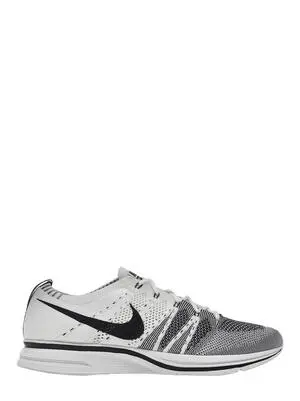Nike Flyknit Trainer Sneakers - White/black