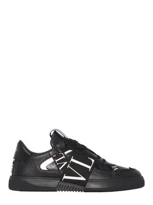 Valentino Garavani VL7N Low-Top Sneakers Black/white