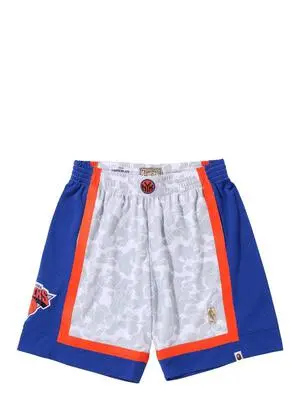 A BATHING APE X Mitchell & Ness New York Knicks Shorts - White