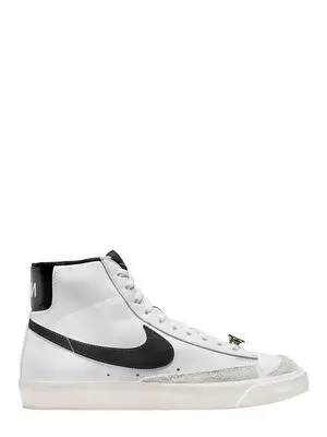Nike Blazer Mid World Championsin Sneakers - White/black