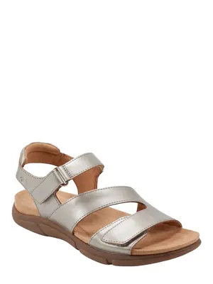 Easy Spirit Easy Spirit Mavey Ankle Strap Sandal Gold