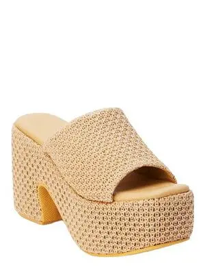 Matisse Como Platform Sandals - Tan