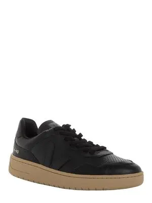 VEJA V-90 Low Top Leather Sneakers - Black