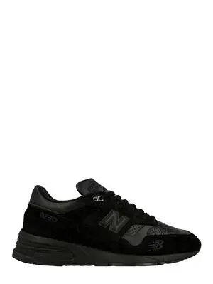 NEW BALANCE 1530 Overkill Berlin City Of Values Packin Sneakers - Black