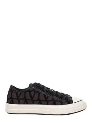 Valentino Garavani Toile Iconographe Low Top Sneakers - Brown