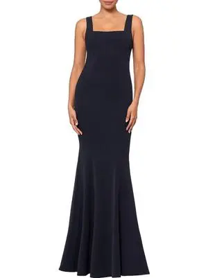 BETSY & ADAM Betsy & Adam Square Neck Mermaid Gown