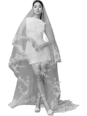 ENAURA 3d Floral Cathedral Veil - Ivory
