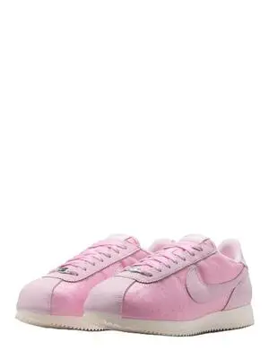 Nike Nike Cortez Sneaker Pink Foam/ Pink Foam/ Pearl