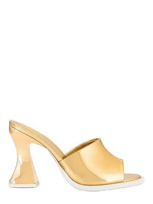 Bottega Veneta Cha Cha Mule Sandal - Gold & White
