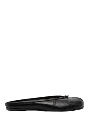 MAISON MARGIELA Tabi Leather Mules - Black