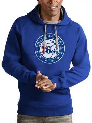 ANTIGUA Philadelphia 76ers Team Logo Victory Pullover Hoodie - Royal