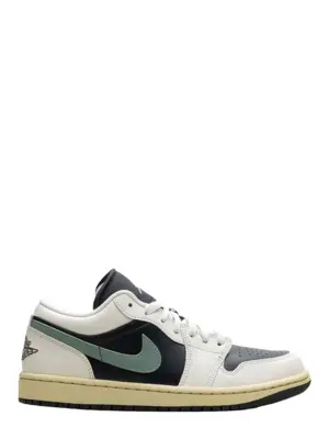 JORDAN-Air 1 Low Sneakers