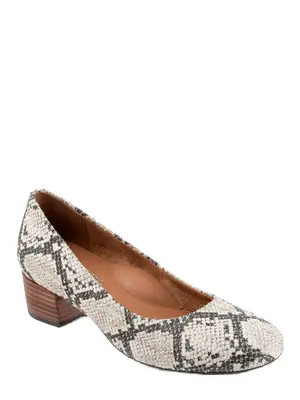 Softwalk Lynn Pumps - Black White Snake