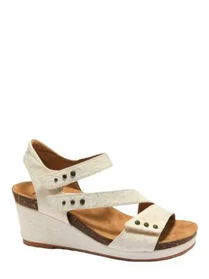 HALSA FOOTWEAR Gisella Wedge Sandal - Ivory/ Bone