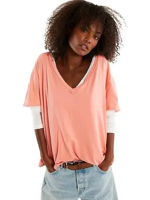 Free People We The Free Nina V-Neck Tee Coral Crimson