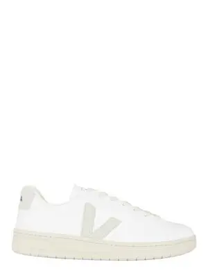 VEJA Urca Sneakers