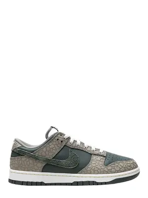 Nike Dunk Low Urban Landscape 2.0 Sneakers - Green