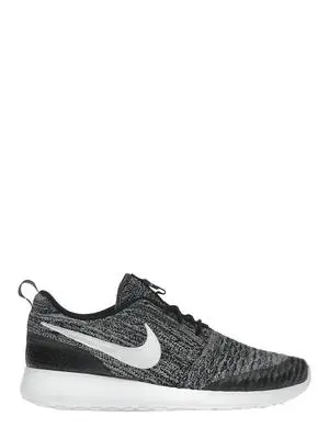 Nike Roshe One Flyknit Sneakers - Black/white/cool Grey